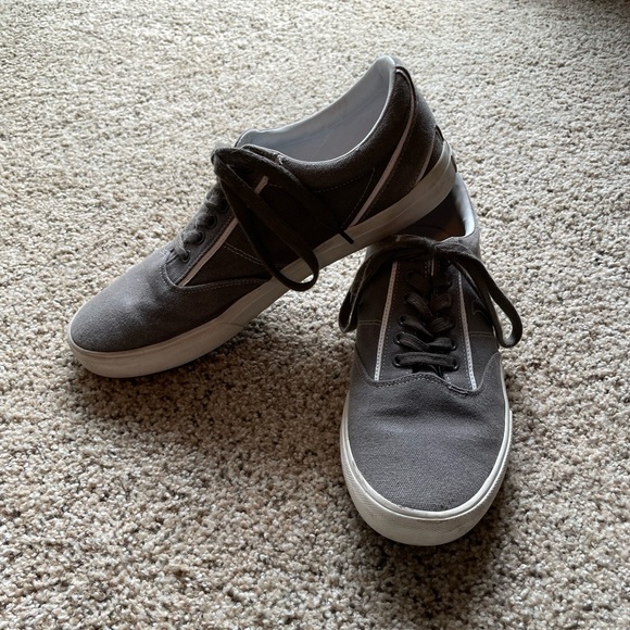 Hurley | Shoes | Mens Hurley Tennis Shoe Kayo Lace Size 1 | Poshmark